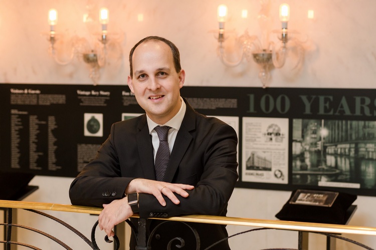 Georg Pucker este noul director de operatiuni al Athénée Palace Hilton ...